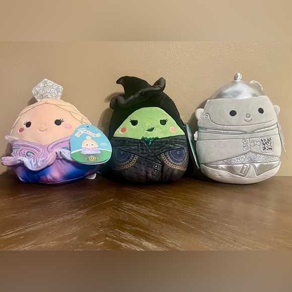 Squishmallows | Toys | Squishmallows Wicked For Good Glinda Elphaba Tin ...